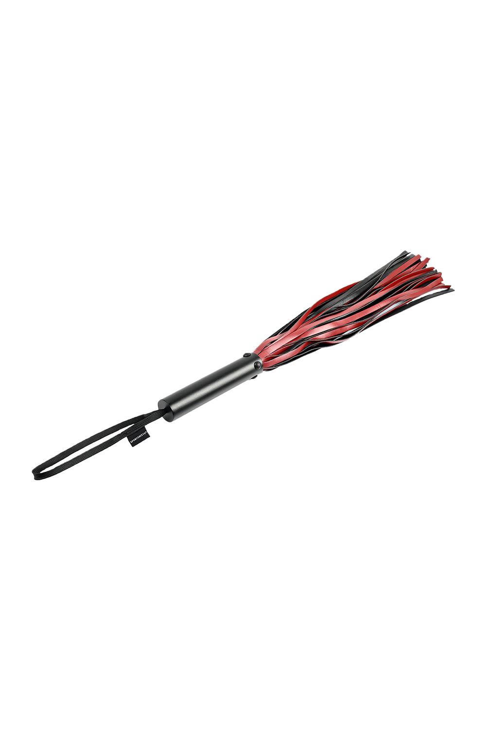 Saffron Flogger Red – 30 Falls, Metal Handle, 17″